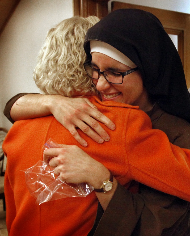 Sister who cooks for soup kitchen wins prize on Food Network's 'Chopped ...