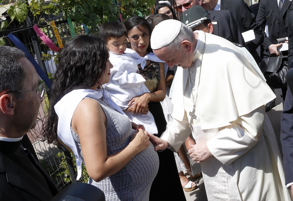 Francis' visit to Chilean prison shines light on Sr. Nelly Leon ...