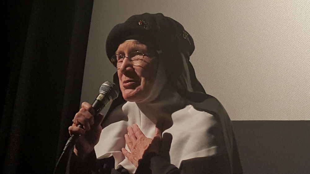 Mother Dolores Hart shares new Hollywood memoir with fans | Global ...