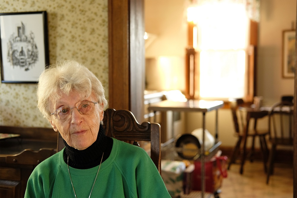 Iowa guest house helps women get back on their feet after prison ...