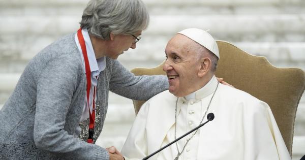 Pope Francis understands, appreciates and trusts women religious ...